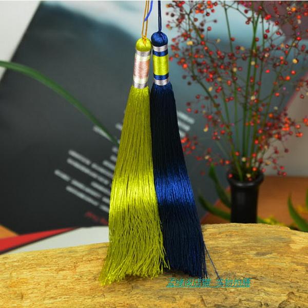 60_chinese_tassel_grande.jpg?v=1585424461